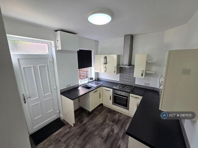 2 bedroom terraced house to rent