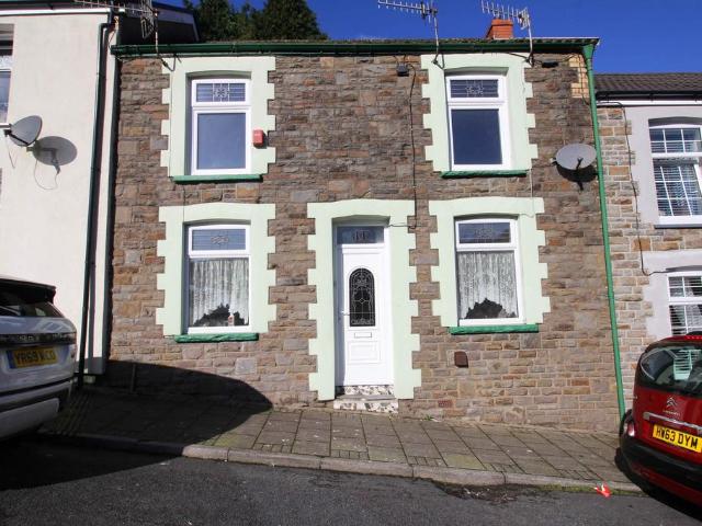 2 bedroom terraced house to rent