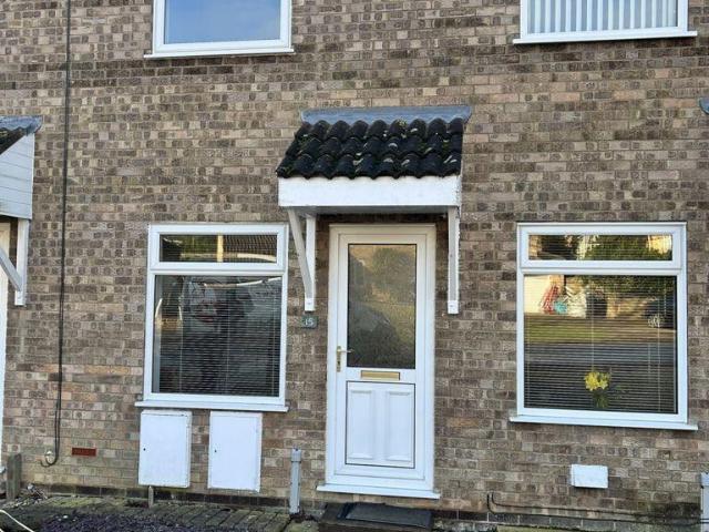 2 bedroom terraced house to rent