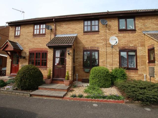 2 bedroom terraced house to rent