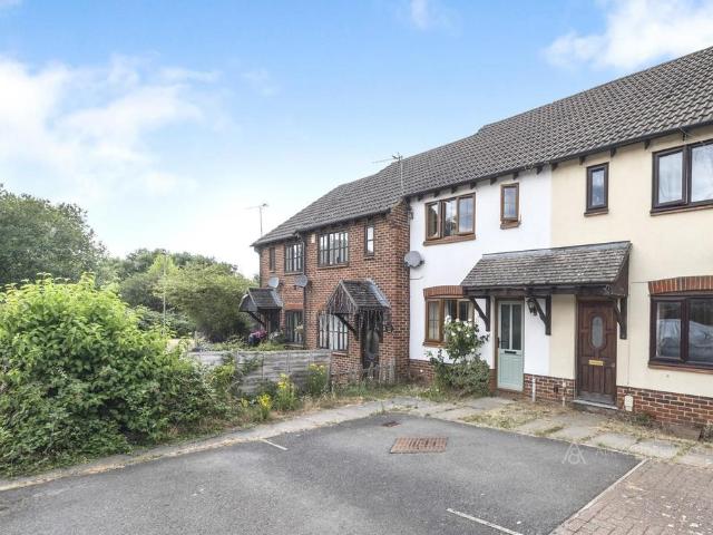 2 bedroom terraced house to rent