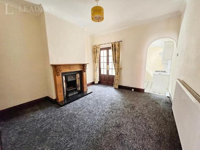 2 bedroom terraced house to rent