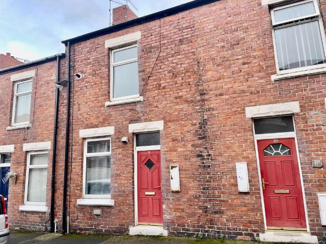 2 bedroom terraced house to rent