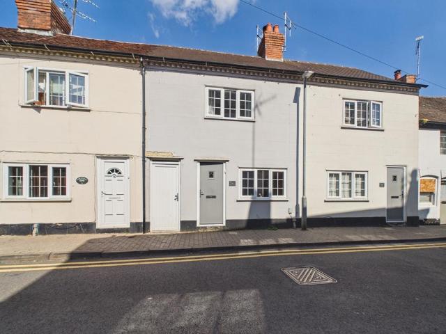 2 bedroom terraced house to rent