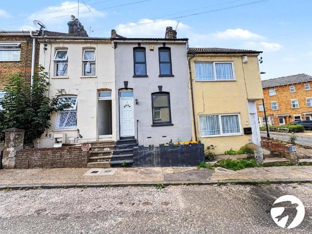 2 bedroom terraced house to rent