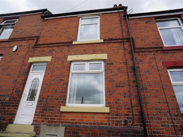 2 bedroom terraced house to rent