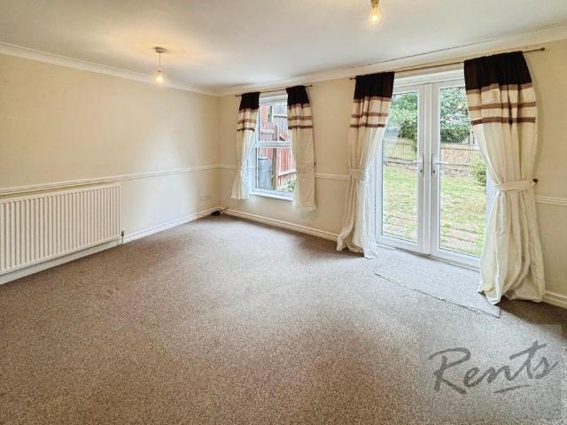 2 bedroom terraced house to rent