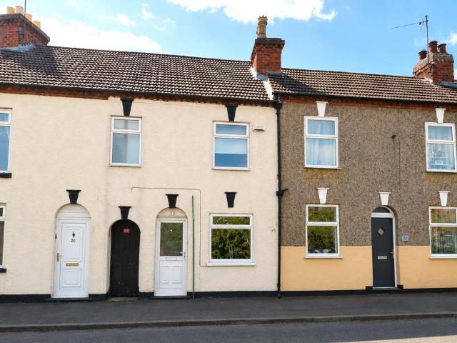 2 bedroom terraced house to rent