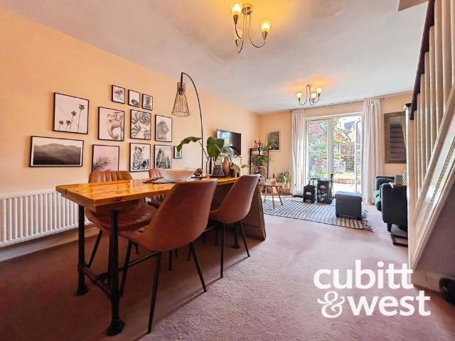 2 bedroom terraced house to rent