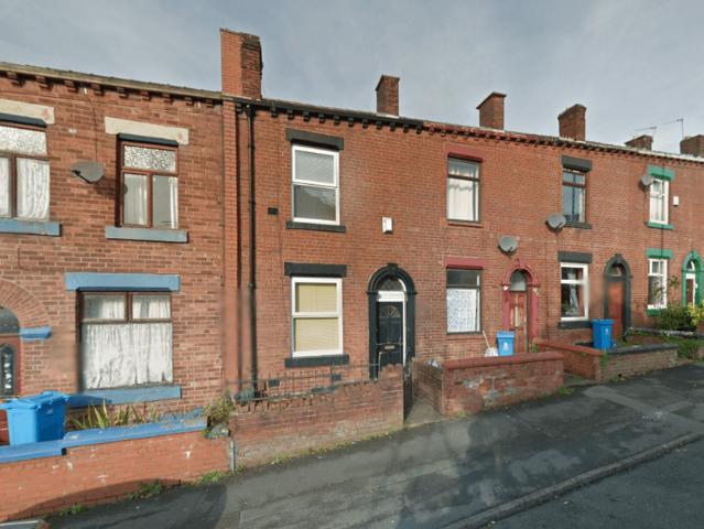 2 bedroom terraced house to rent