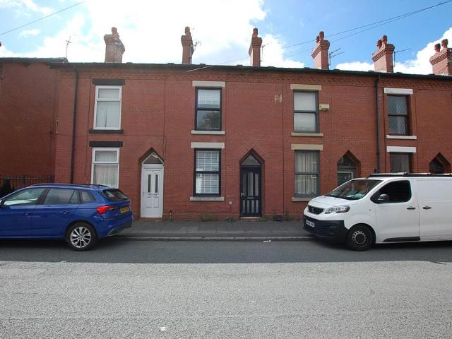 2 bedroom terraced house to rent
