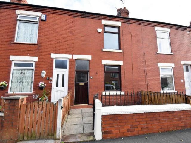 2 bedroom terraced house to rent