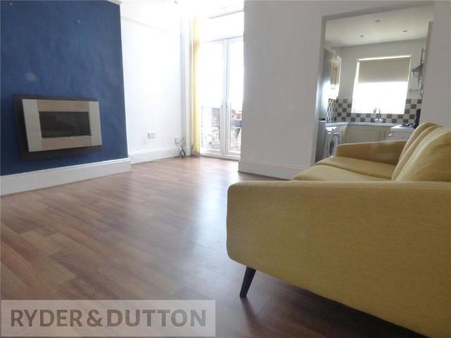 2 bedroom terraced house to rent