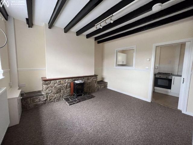 2 bedroom terraced house to rent