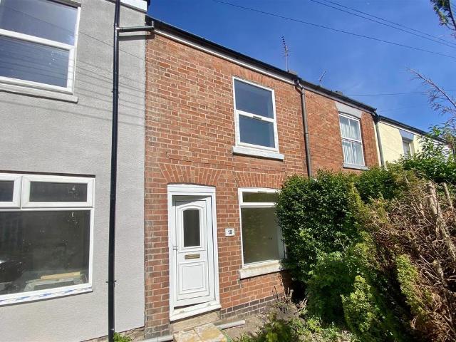 2 bedroom terraced house to rent
