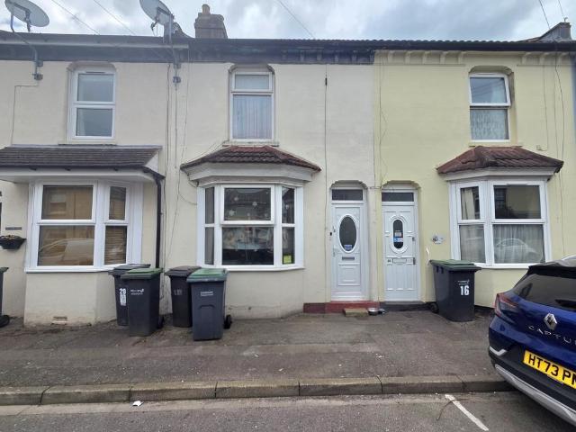 2 bedroom terraced house to rent