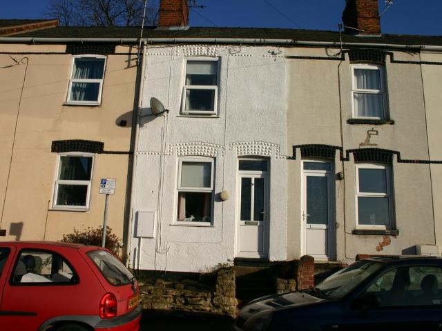 2 bedroom terraced house to rent