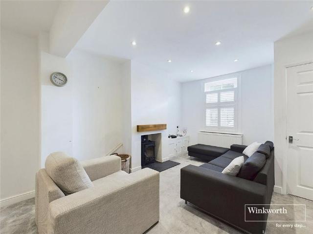 2 bedroom terraced house to rent