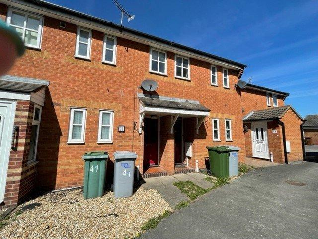 2 bedroom terraced house to rent