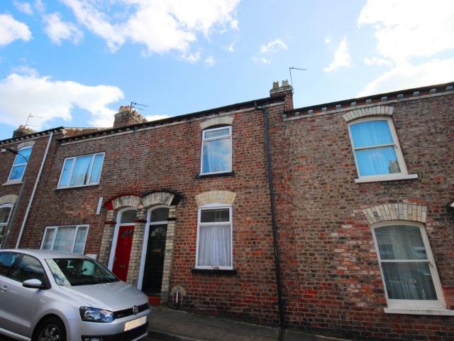 2 bedroom terraced house to rent
