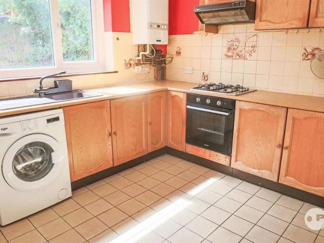2 bedroom terraced house to rent