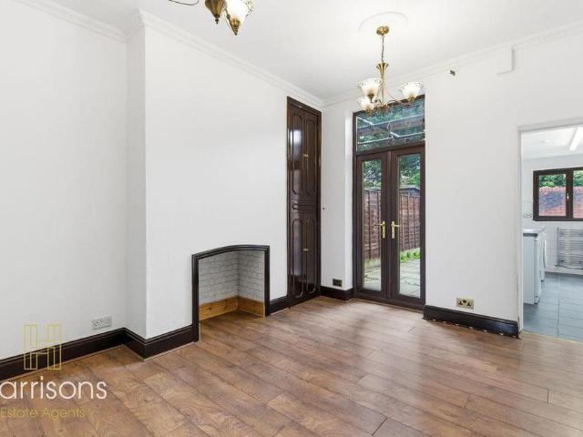 2 bedroom terraced house to rent