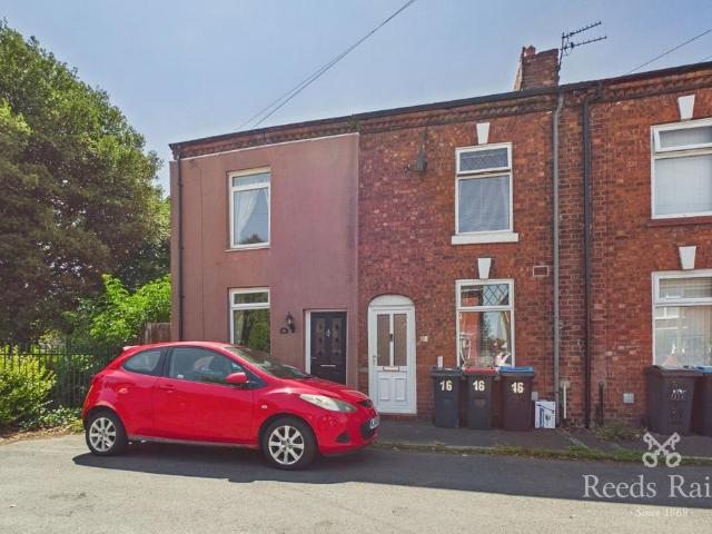 2 bedroom terraced house to rent
