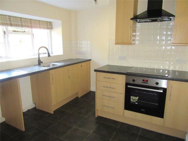 2 bedroom terraced house to rent