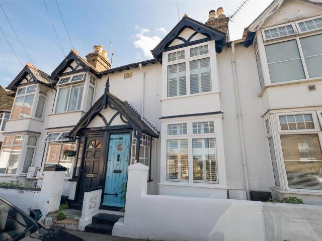 2 bedroom terraced house to rent
