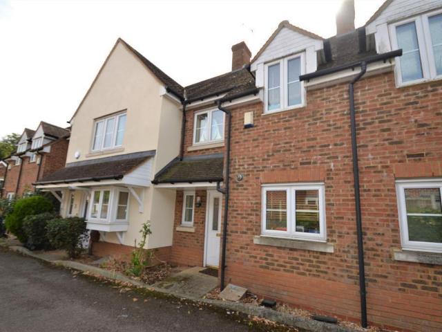 2 bedroom terraced house to rent