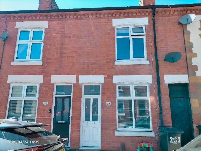 2 bedroom terraced house to rent