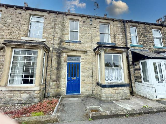 2 bedroom terraced house to rent