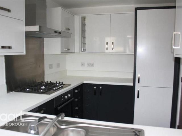 2 bedroom terraced house to rent