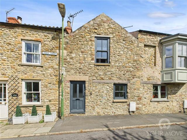 2 bedroom terraced house to rent