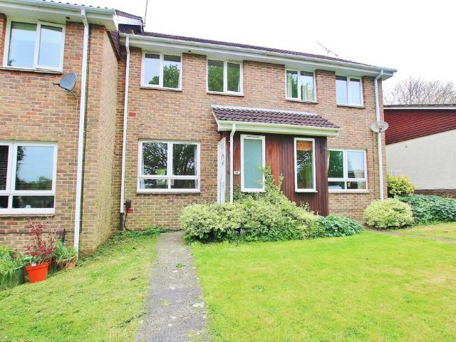 2 bedroom terraced house to rent