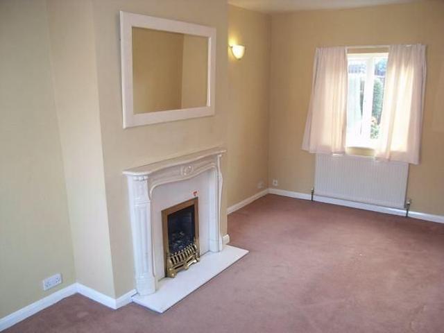 2 bedroom terraced house to rent
