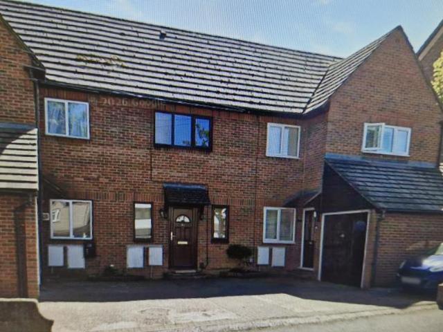 2 bedroom terraced house to rent