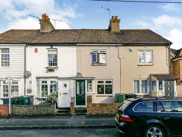 2 bedroom terraced house to rent