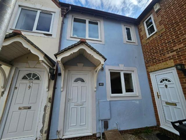 2 bedroom terraced house to rent