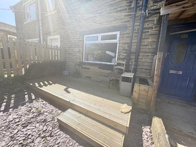 2 bedroom terraced house to rent