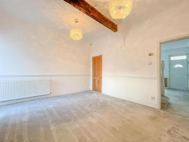 2 bedroom terraced house to rent
