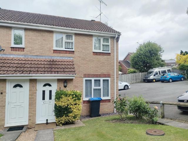 2 bedroom terraced house to rent
