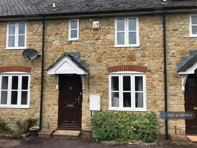 2 bedroom terraced house to rent