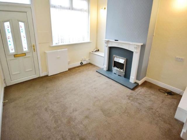 2 bedroom terraced house to rent