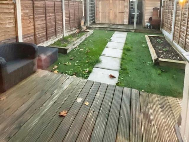 2 bedroom terraced house to rent