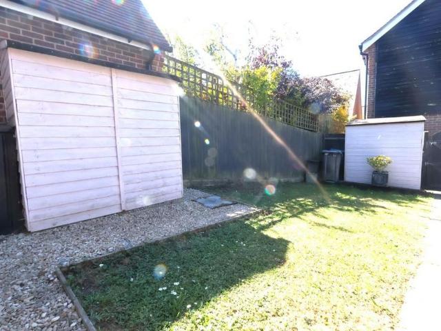 2 bedroom terraced house to rent
