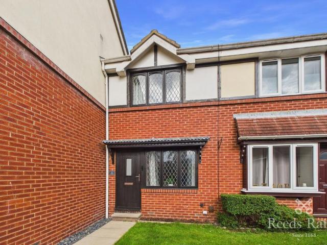 2 bedroom terraced house to rent