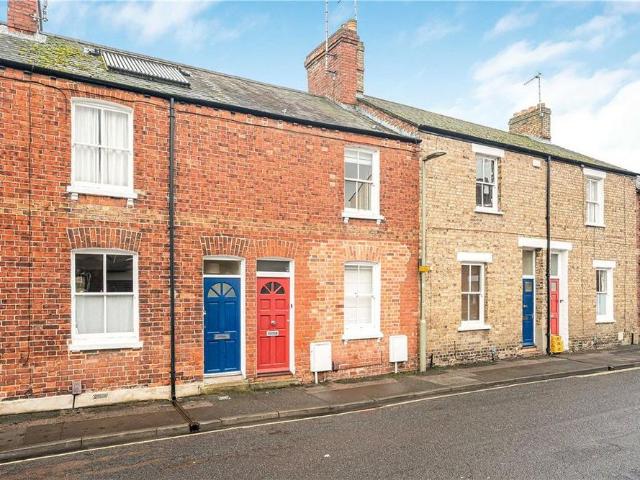 2 bedroom terraced house to rent