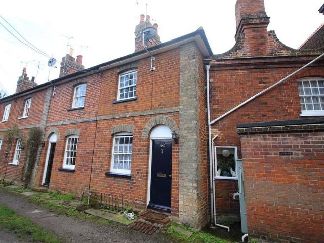 2 bedroom terraced house to rent
