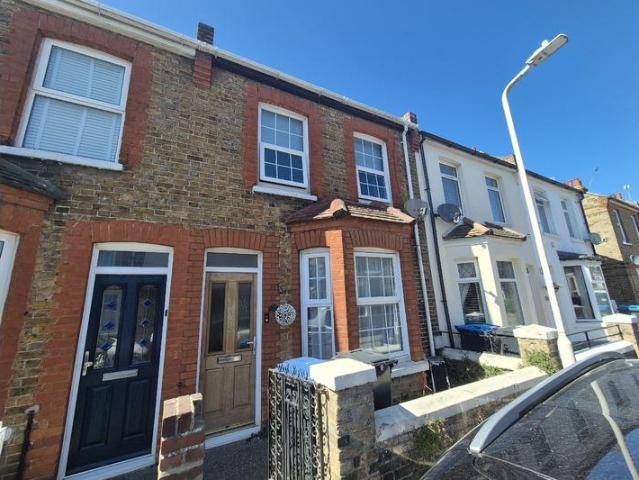 2 bedroom terraced house to rent